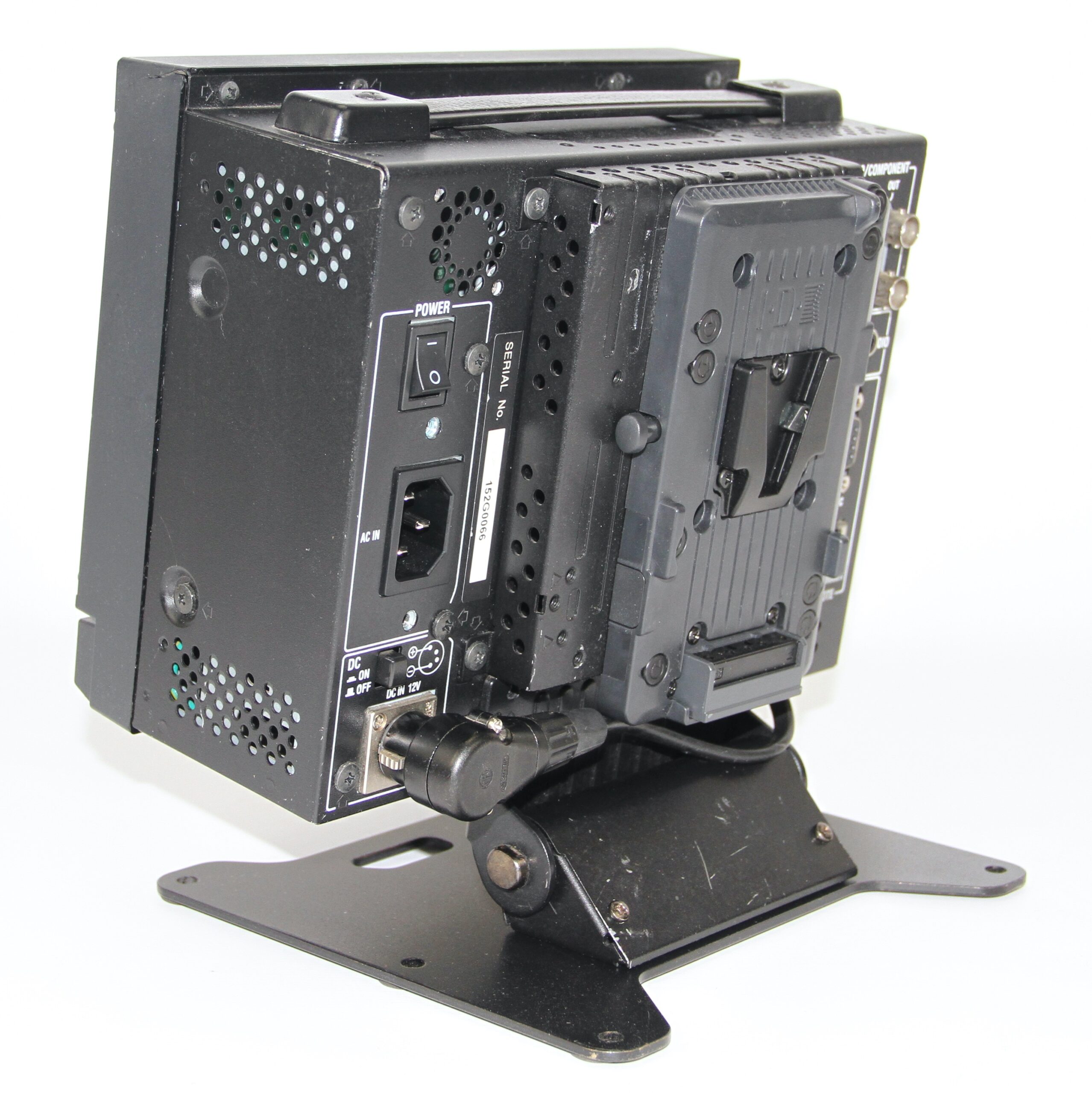 JVC DT-V9L1D, 17-Inch HD/SDI Multi-Format LCD Monitor in Flight Case ...